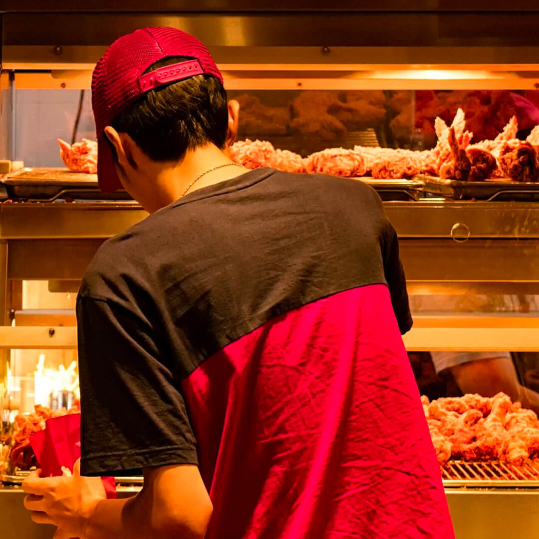 Quick Service Restaurant Solutions | NCR Voyix